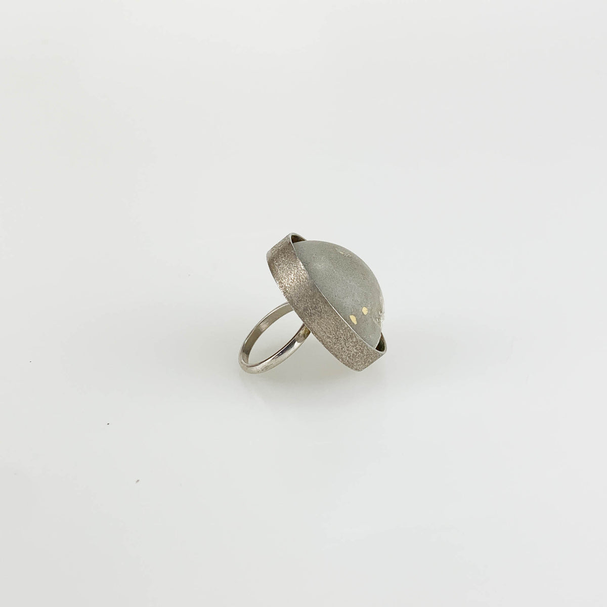 Cement Dome ring – Amy Stringer