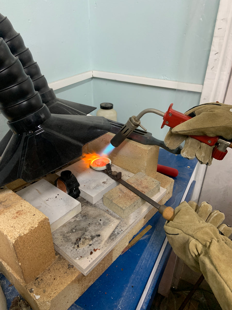 Sand Cast silver pendant workshop – Amy Stringer